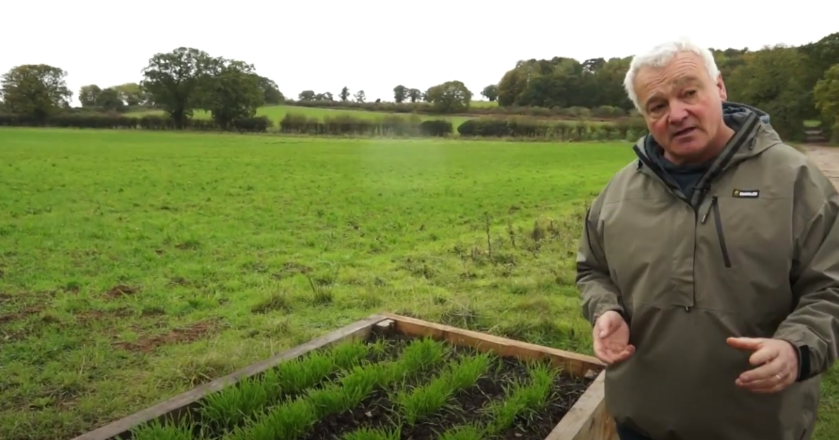 Farm manager Nick Padwick about soil life field trials - Eurofins Agro